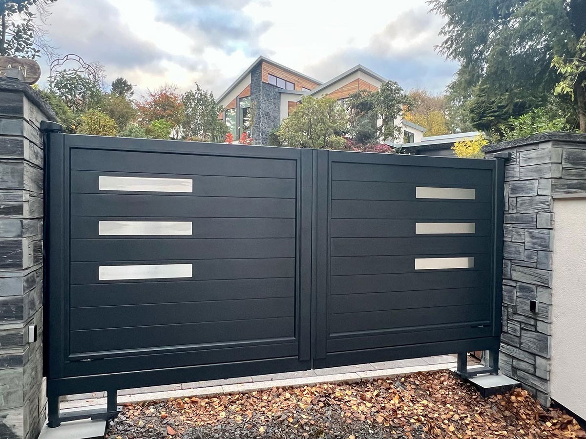 Aluminium Driveway Gates - Installation, Automation & More
